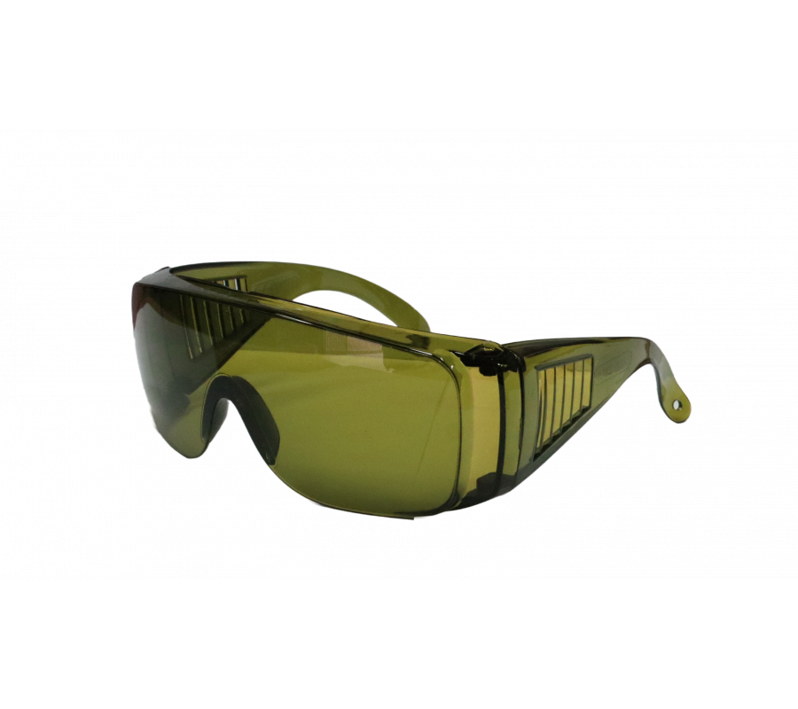 Momi Wrap Around Amber Anti-Scratch | Protective Safety Eyewear